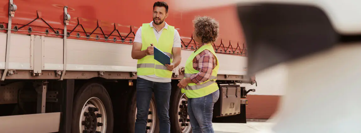 Caminhão 3 eixos: Veja o que é, capacidade de carga e tipos